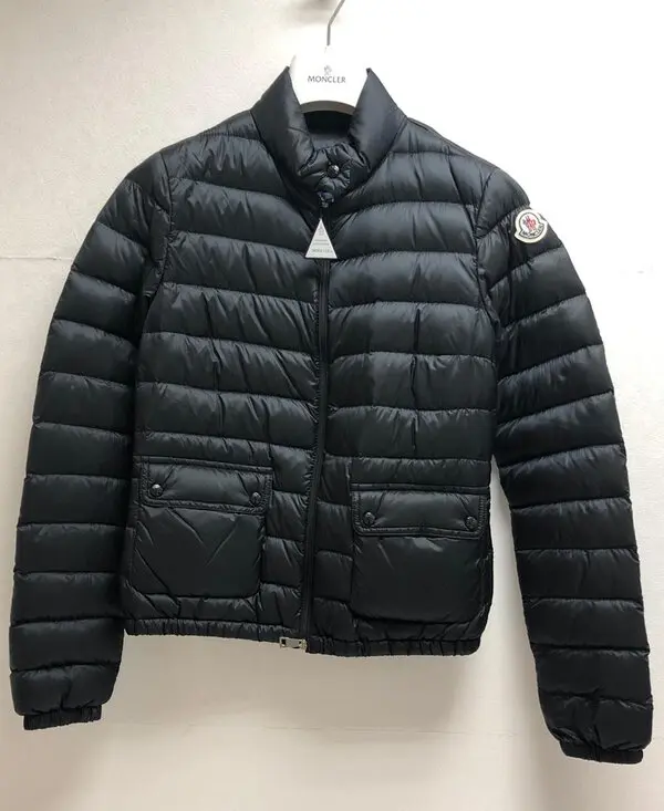 Moncler Lans Packable Short Down Jacket - Black