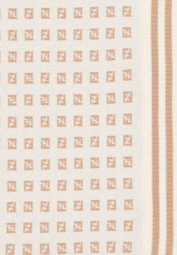 Fendi Logo-pattern Blanket