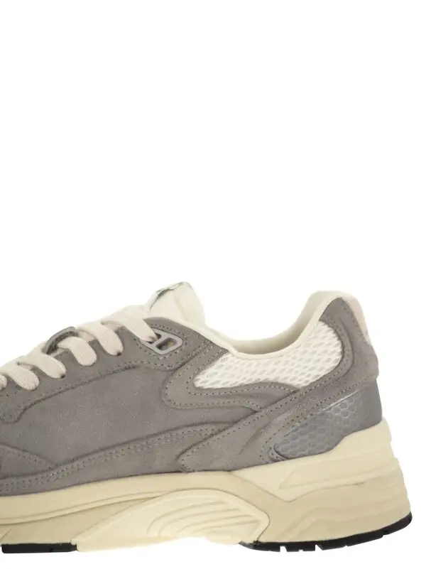 AUTRY Hyperway Lace-up Sneakers - Nude
