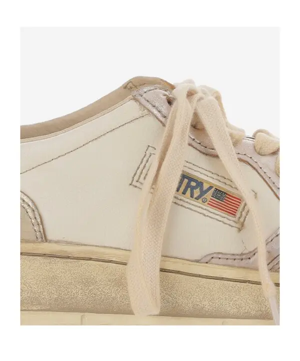 AUTRY Medalist Super Vintage Low-top Sneakers - Nude