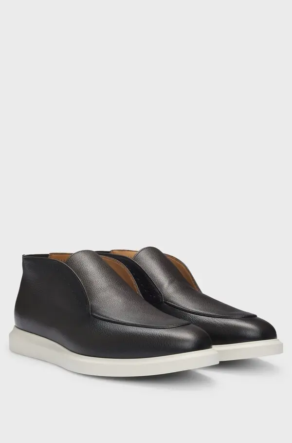 Hugo Boss Round Toe Boots