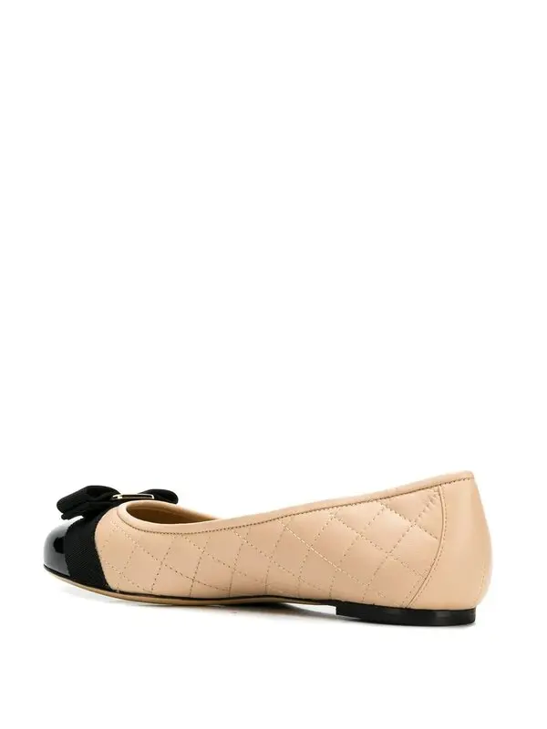 FERRAGAMO Vara Contrast Ballerinas - Nude