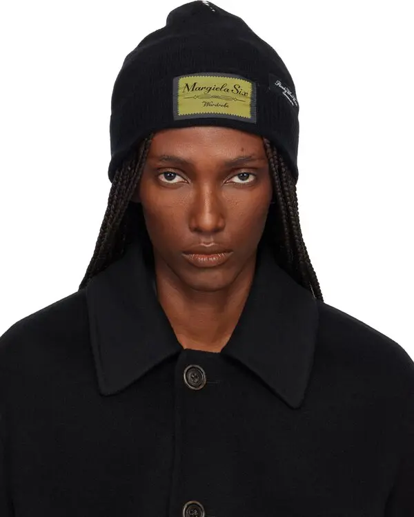 MAISON MARGIELA Logo Appliqué Beanie - Black
