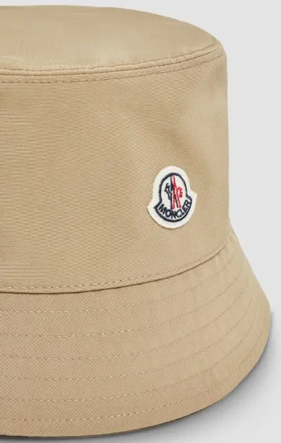 Moncler Logo Patch Bucket Hat - Light Brown