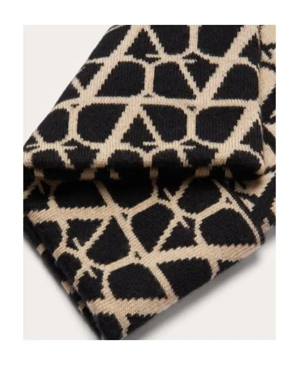 Valentino Garavani Iconograph Cashmere And Silk Beanie