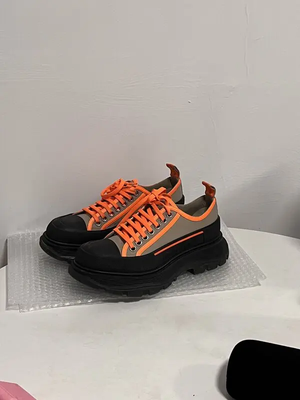 Alexander McQueen Tread Slick Lace-up Sneakers - Black