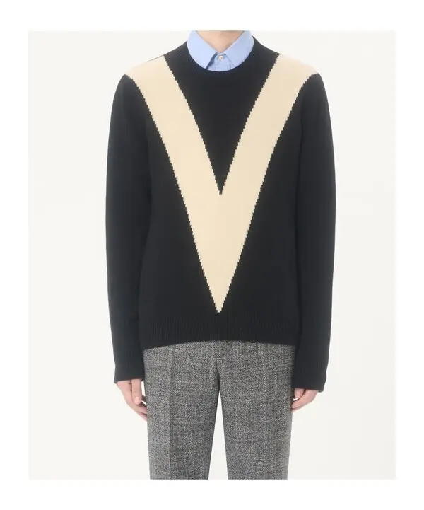 Valentino Garavani Crew Neck Long Sleeve Jumper With Graphic Print