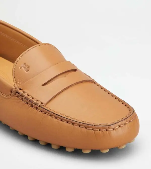 TOD'S Gommino Driving Loafers - Brown