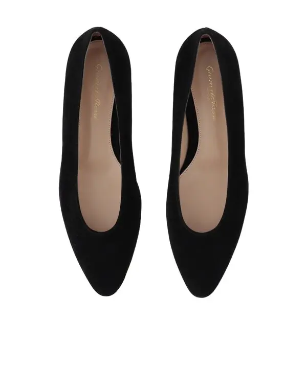 GIANVITO ROSSI Almond Toe Flats - Black