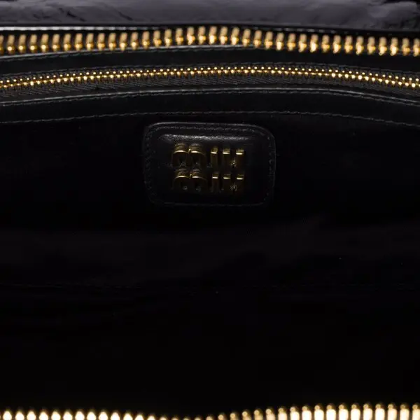 Miu Miu Beau Zipped Shoulder Bag - Black