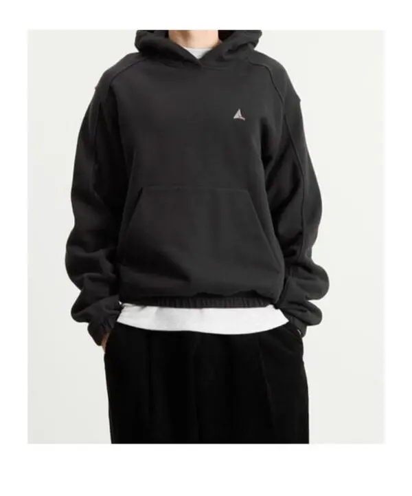 ROA Long-sleeved Sweatshirt