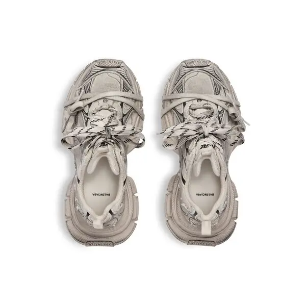 Balenciaga 3xl Worn-out Effect Sneakers - Beige