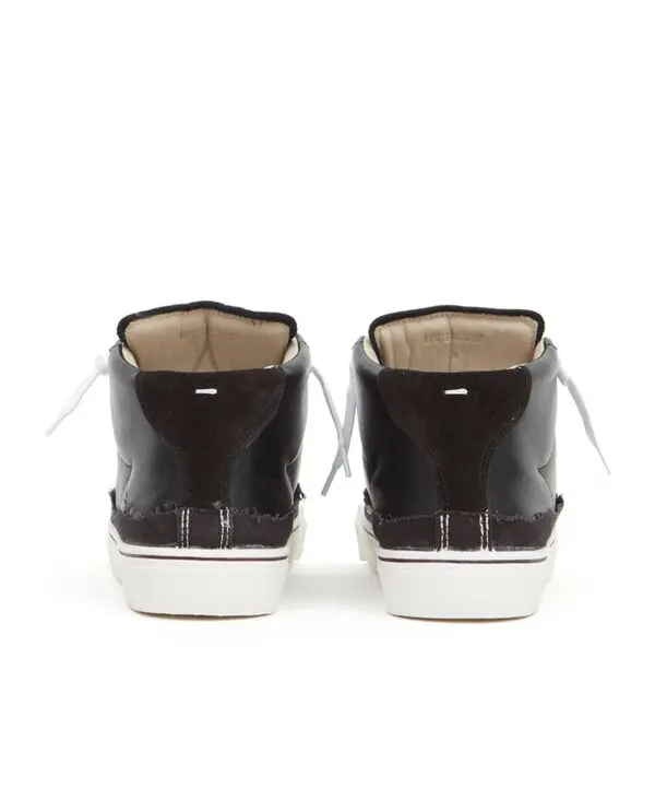 MAISON MARGIELA Round Toe Lace Up High Top Sneakers