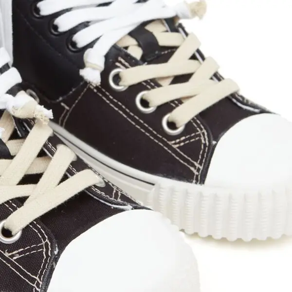 MAISON MARGIELA Round Toe Lace Up High Top Sneakers