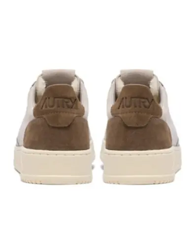 AUTRY Medalist Suede Panel Low-top Sneakers - Nude