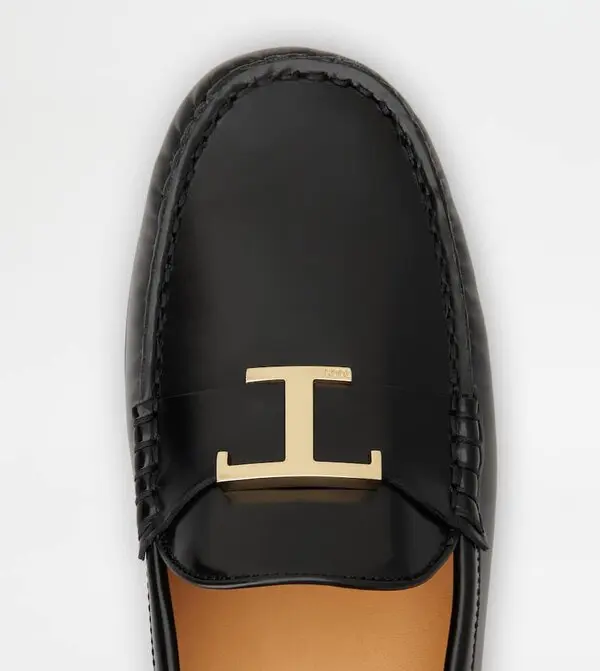 TOD'S City Gommino Driving Loafers With T Timeless Accessory