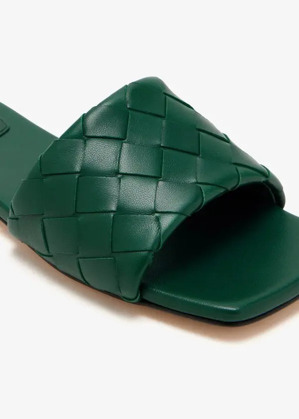Bottega Veneta Parco Intrecciato Flat Sandals - Green