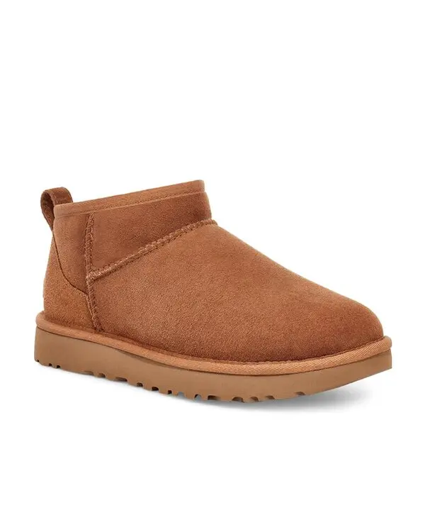 UGG Round Toe Boots - Brown