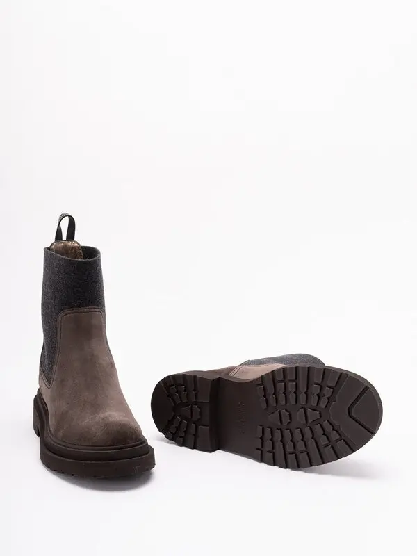 Brunello Cucinelli Round Toe Chelsea Boots - Black