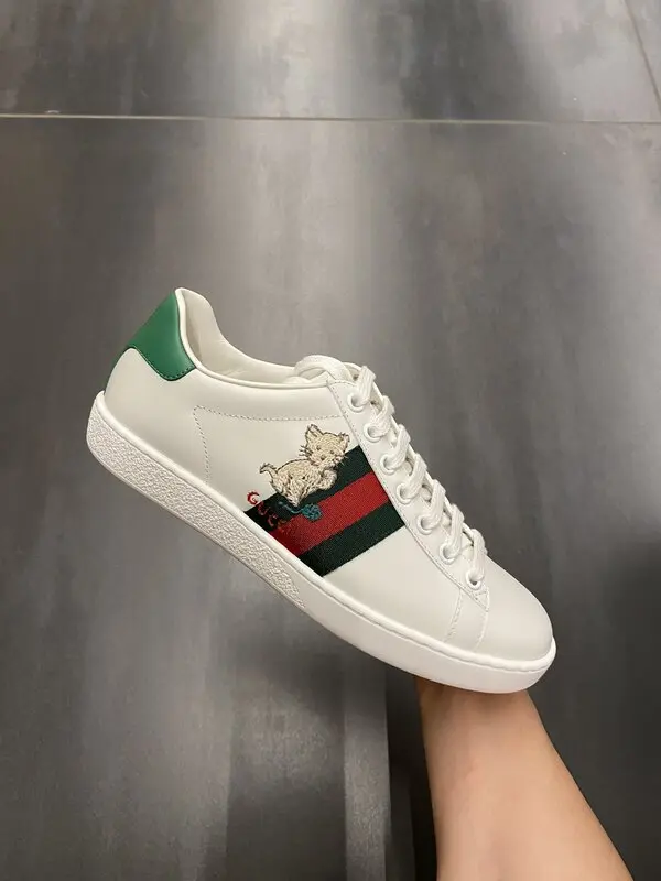 Gucci Ace Low-top Sneakers With Cat Embroidery - Multicolor