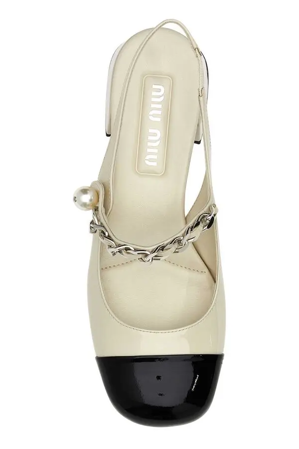 Miu Miu Round Toe Slingback Heels With Chain Detailing - Nude