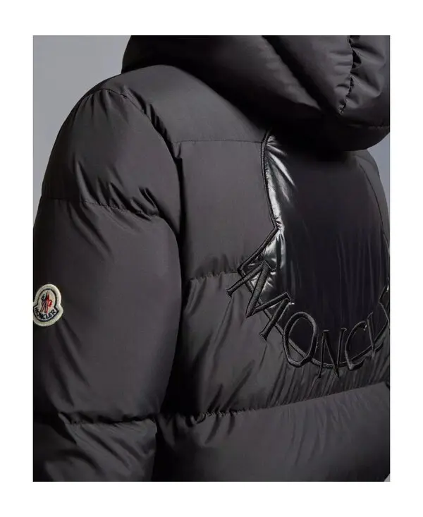 Moncler Ebre Logo Embroidered Button-up Down Jacket