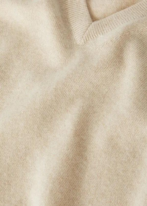 Loro Piana Cashmere V-neck Sweater - Natural