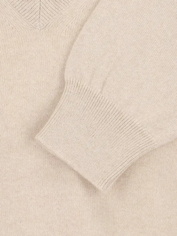 Loro Piana Cashmere V-neck Sweater - Natural
