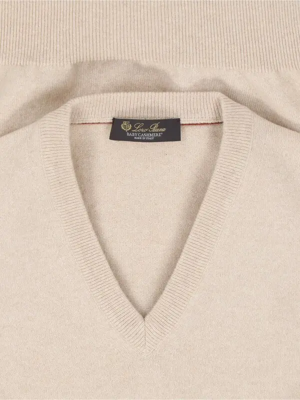 Loro Piana Cashmere V-neck Sweater - Natural