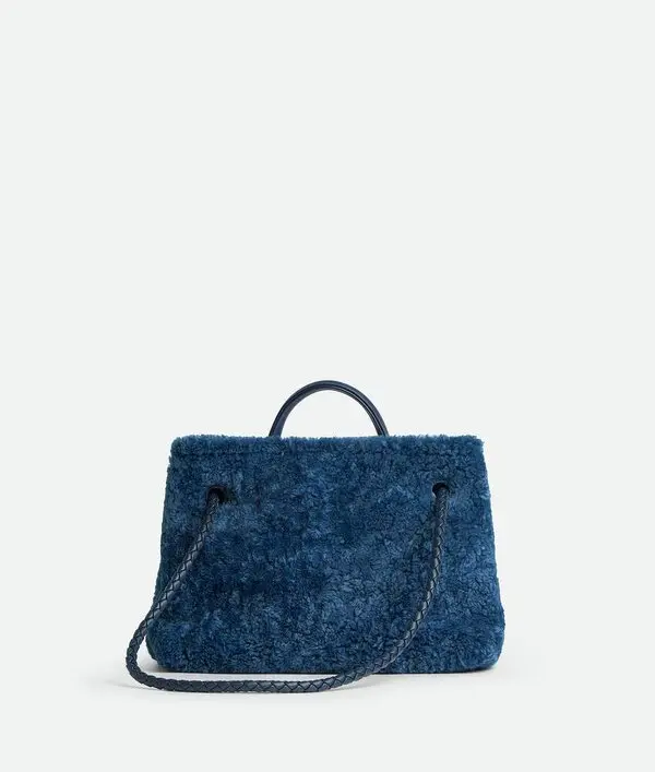 Bottega Veneta Small Andiamo Shearling Bag With Sliding Strap - Blue