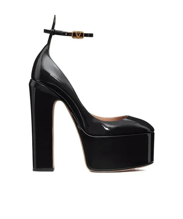 Valentino Garavani Tan-go Round Toe Platform Pumps With Vlogo Buckle - Black