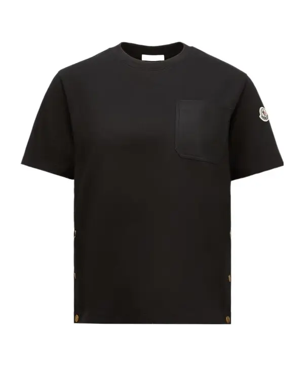 Moncler Logo Detailed Pocket T-shirt - Black