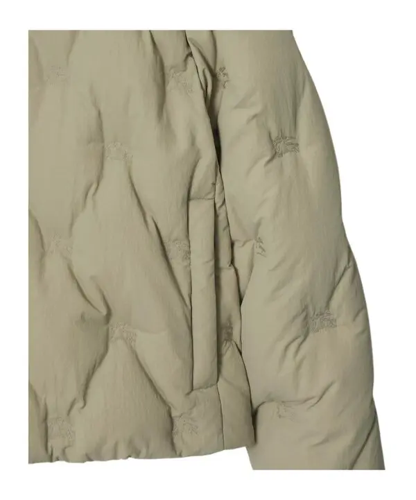 Burberry Zip-up Quilted Down Jacket With Embroidered Equestrian Knight Pattern - Lichen