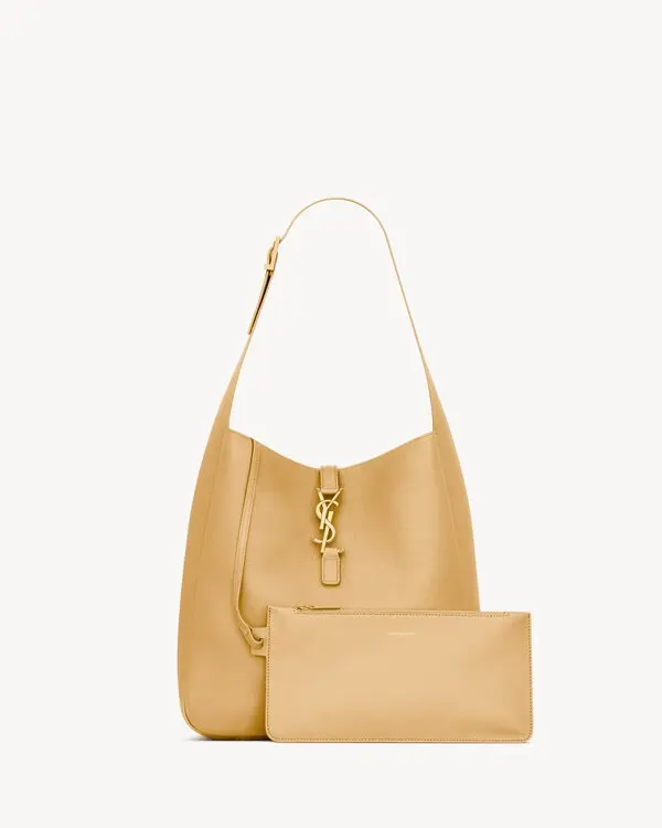 Saint Laurent Le 5 À 7 Logo Plaque Large Shoulder Bag - Nude