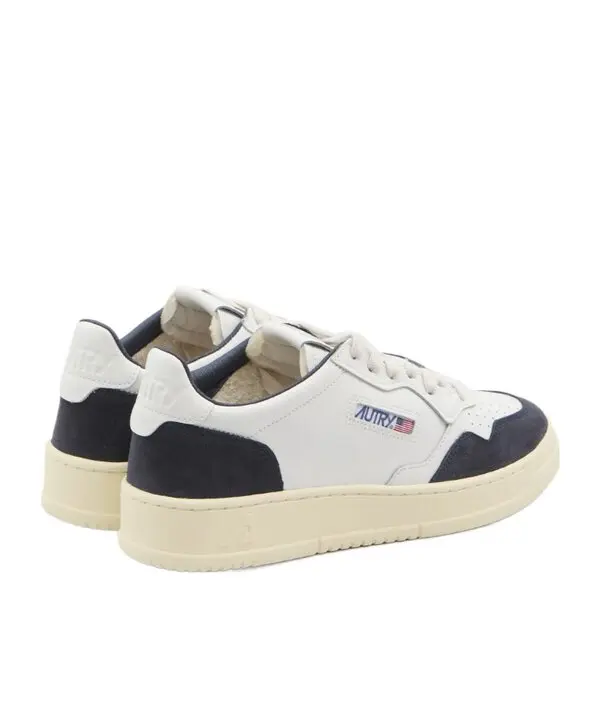 AUTRY Medalist Low Sneakers With Suede Inserts - White