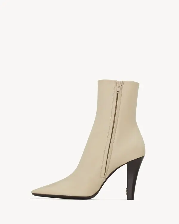 Saint Laurent Jill Ankle Boots In Smooth Leather - Light Brown