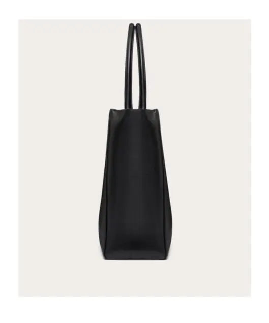 Valentino Garavani Vlogo Signature Medium Tote Bag