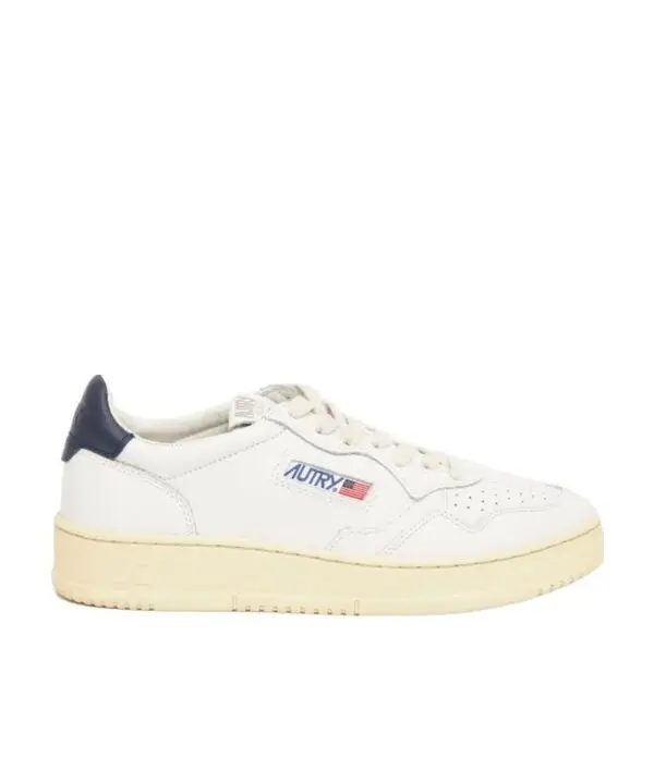 AUTRY Medalist Perforated Low-top Sneakers - White