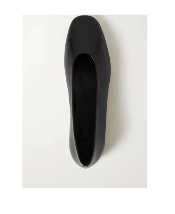 AeydĒ Kirsten Round Toe Flats - Black