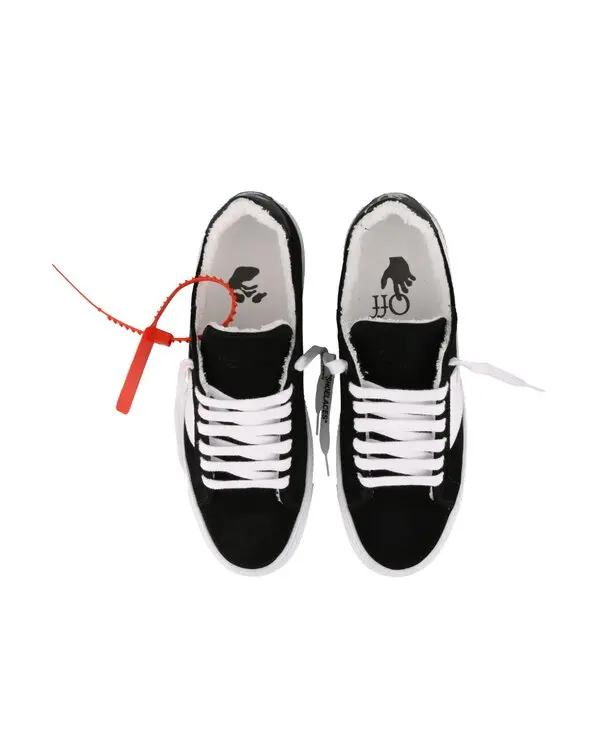 Off-White Arrow Logo Sneakers - White
