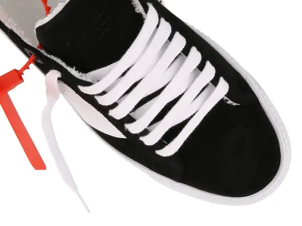 Off-White Arrow Logo Sneakers - White
