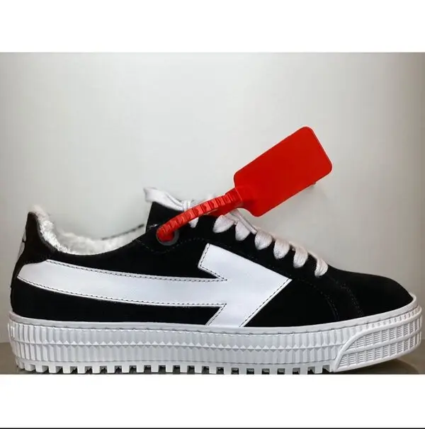 Off-White Arrow Logo Sneakers - White