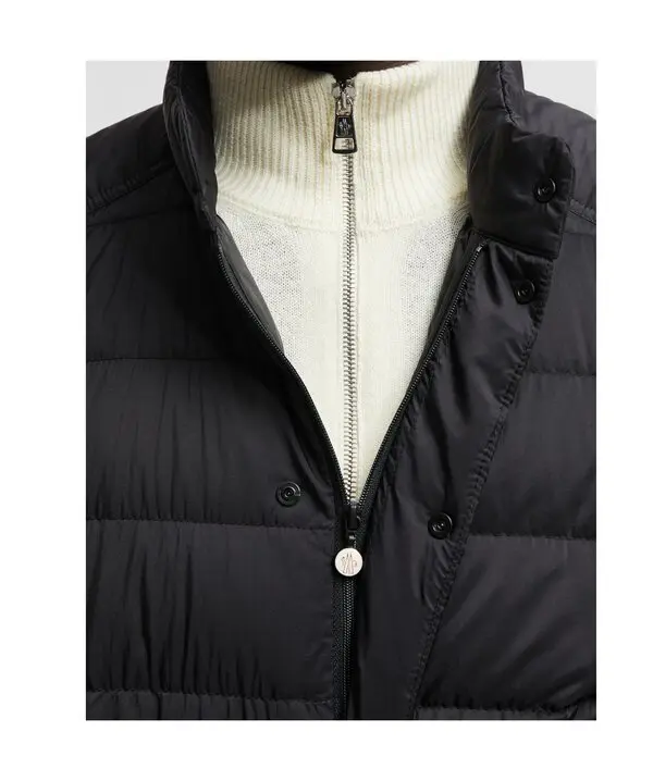 Moncler Quilted Logo Patch Down Jacket - Black