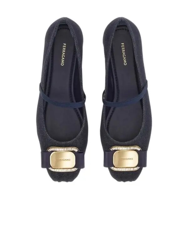 FERRAGAMO Vara Plate Ballet Flats