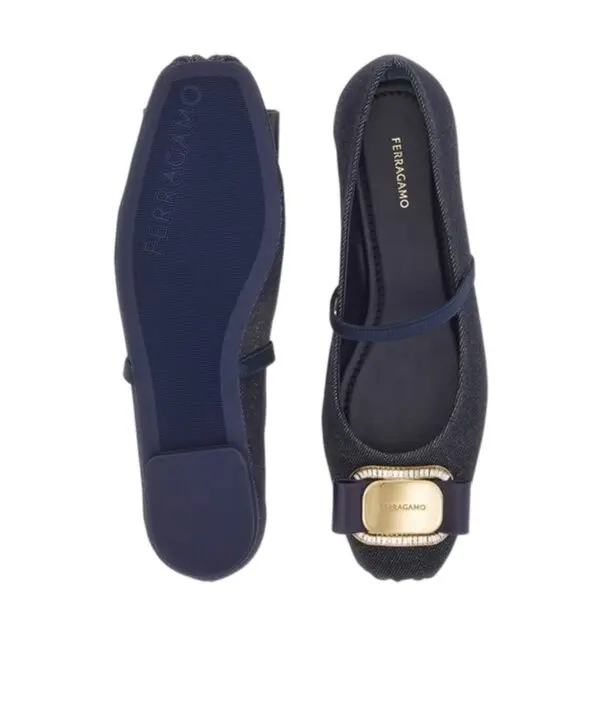 FERRAGAMO Vara Plate Ballet Flats