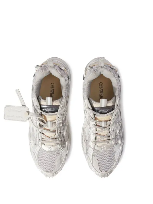 Off-White Round-toe Low-top Sneakers - White