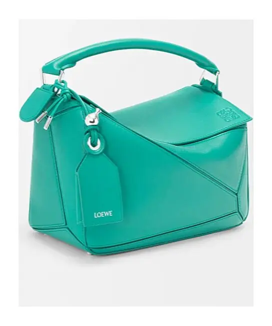 Loewe Small Featherlight Puzzle Bag In Nappa Lambskin - Green