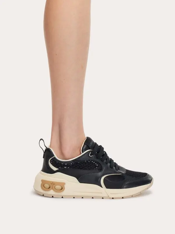 FERRAGAMO Low-top Logo Sneakers - Black