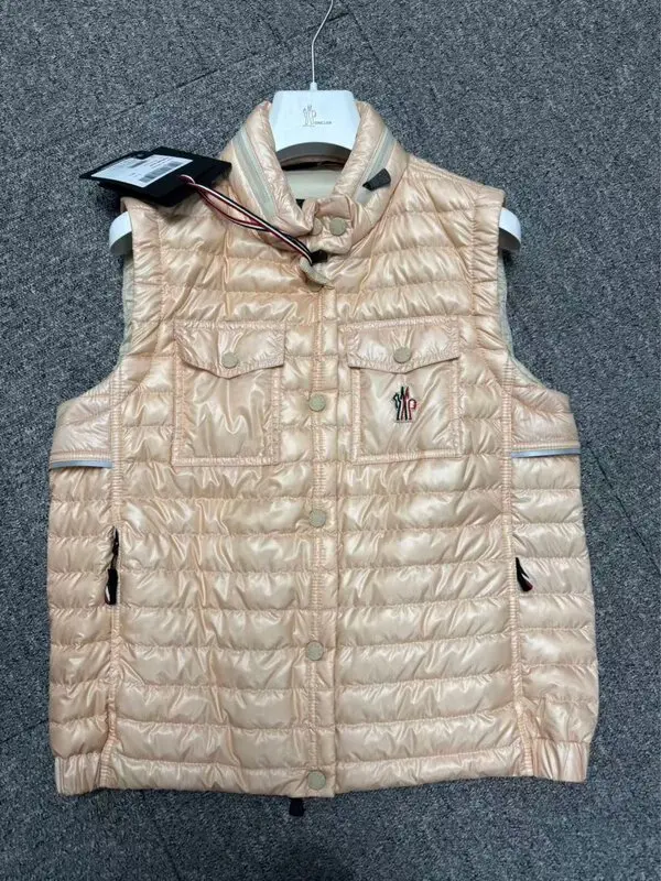 Moncler Logo Patch Padded Gilet - Pink