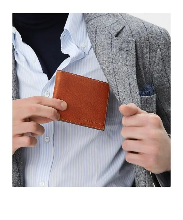 Brunello Cucinelli Logo Embossed Bi-fold Wallet - Brown